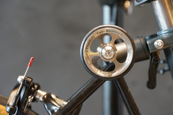 Brompton Modding #3829 – Titanium S stem – Petrelli on wheels